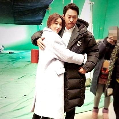 New Cross-border Romance as Joo Jin Mo and Zhang Li Confirm Relationship - A Koala's Playground